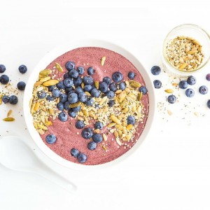 Acai and Blueberry Green Smoothie Bowl