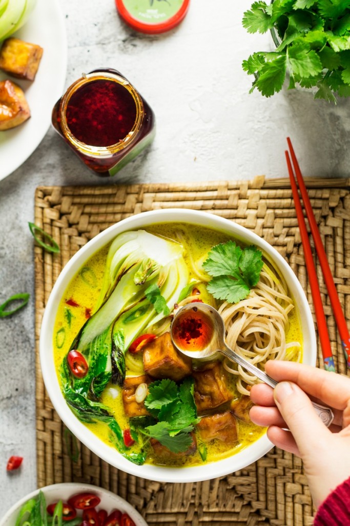 Ginger and Turmeric Broth at Potluck by OhMyVeggies.com